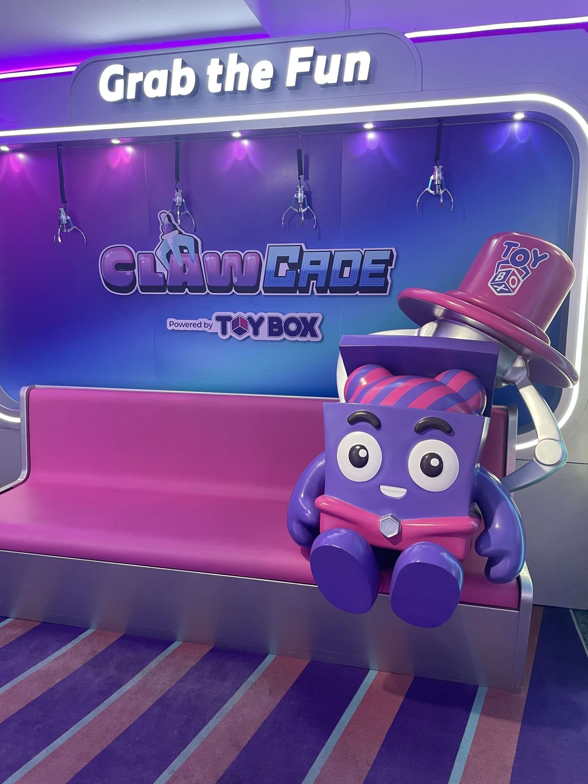 ClawCADE: Unique Claw Machine Arcade in Garden City!